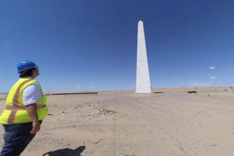 Mysterious obelisks have appeared in the Mexican desert, which are ...