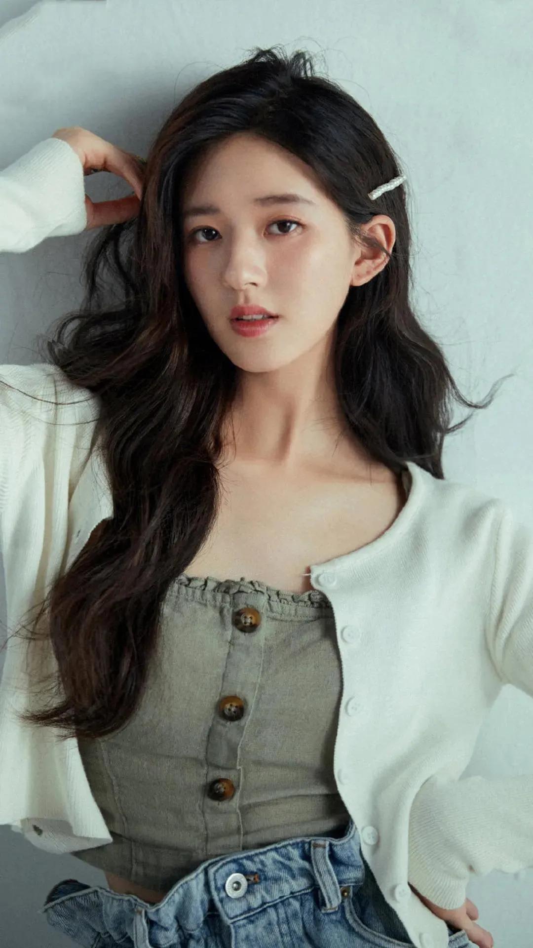 Zhao Lusi is so beautiful - iNEWS