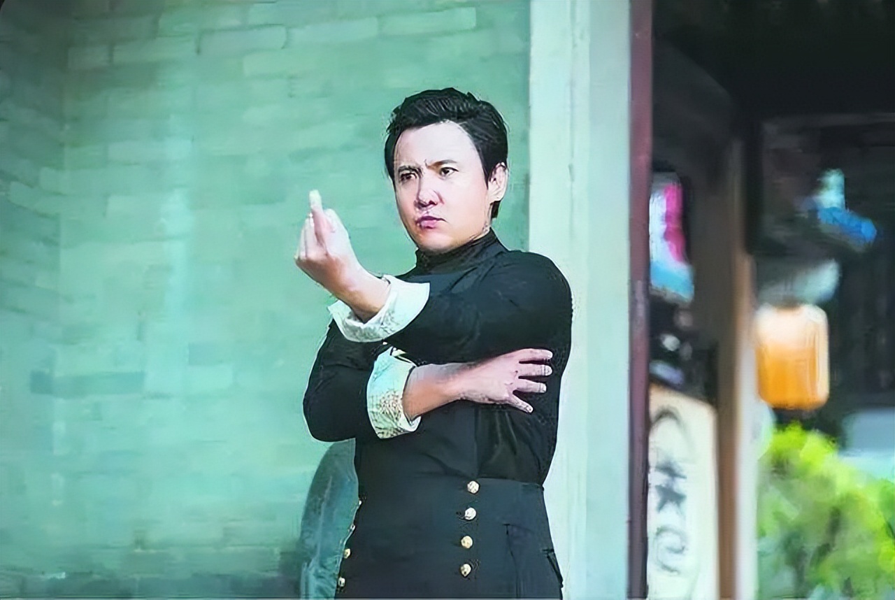 The combination of "Shen Ma" made a show of power, and "Lonely Walk on ...