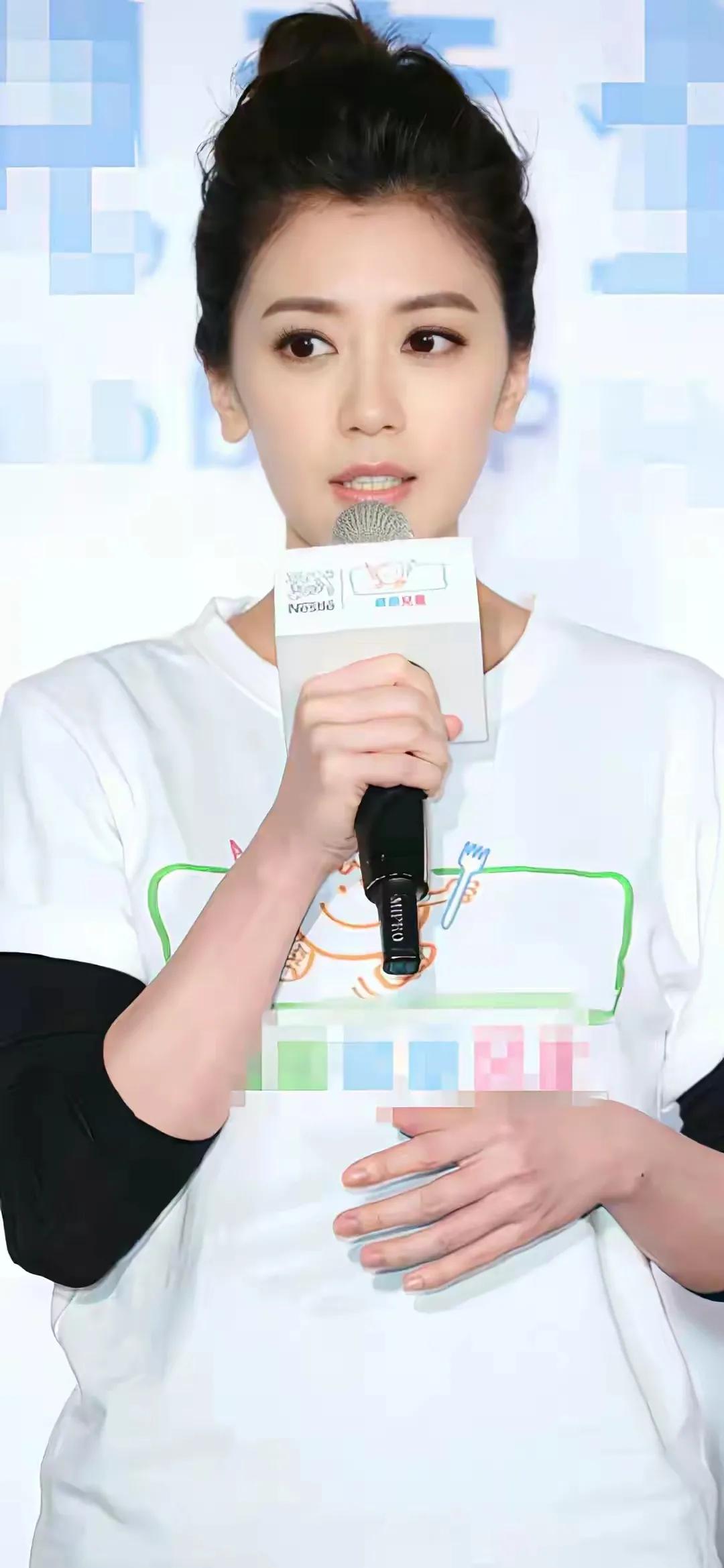 Alyssa Chia & Li Caihua stunning pictures - iMedia