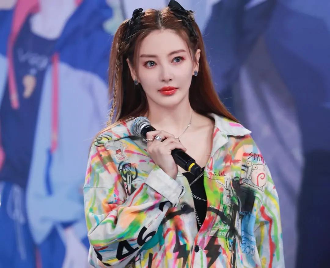 Xiao Zhan, Bai Baihe, Wang Jiaer, Wu Lei, Zhao Lusi, Wang Hedi, Yu ...