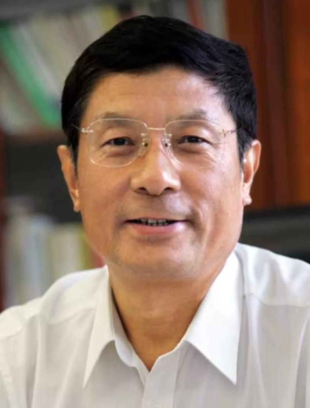 Feelings of reading Mr. Liang Heng's essay "Patch" - iNEWS