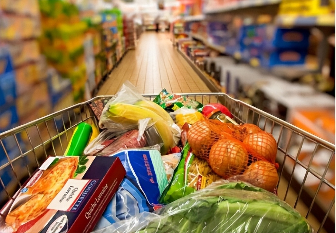 Four years later, Ma Yun spent more than 40 billion to acquire RT-Mart ...