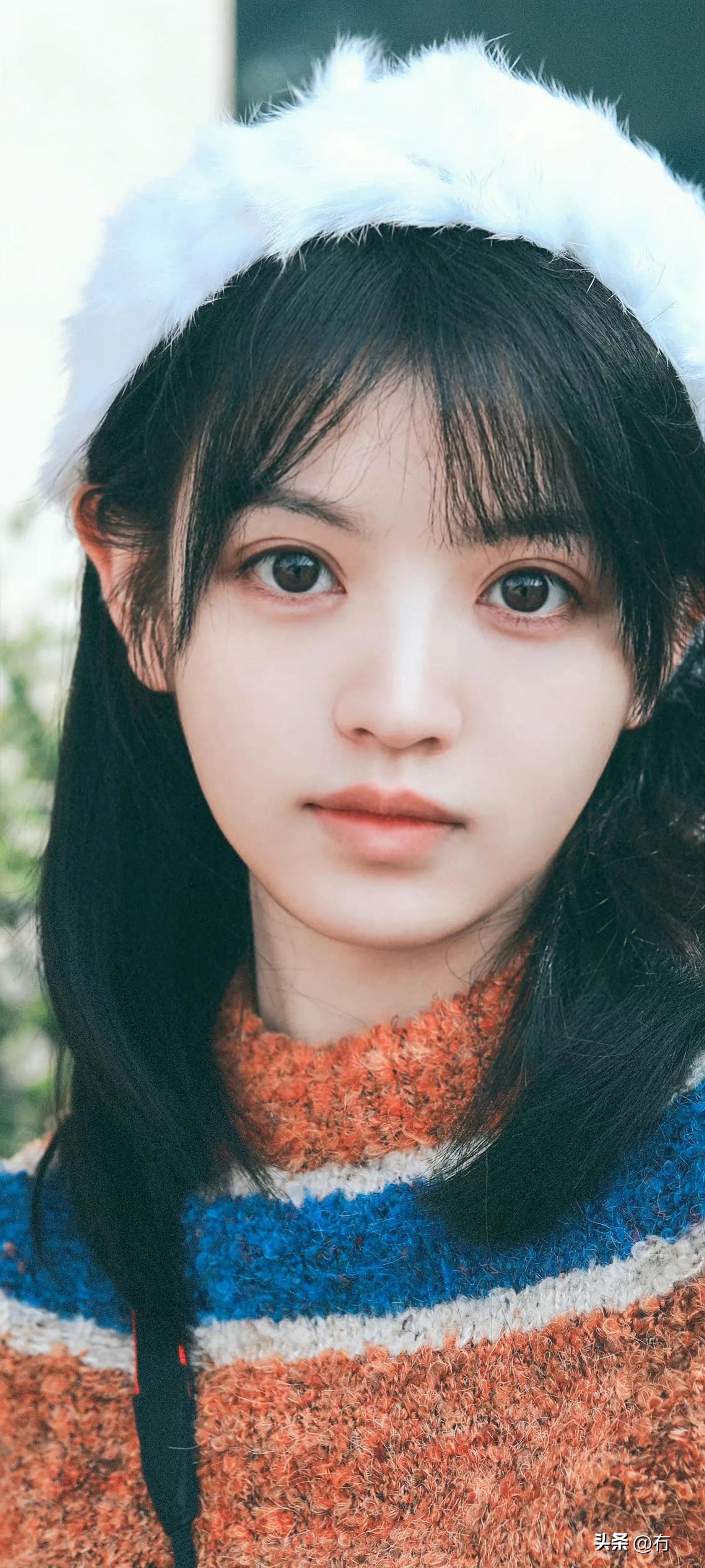 Beauty wallpaper sharing Tian Xiwei - iNEWS