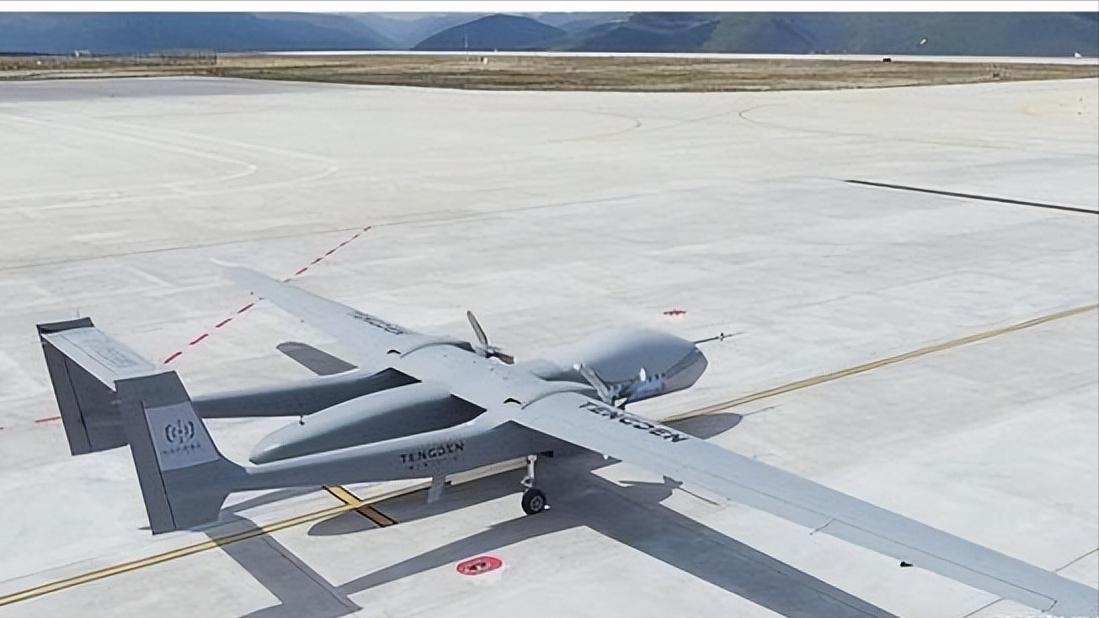 The world's first! The twin-tailed scorpion unmanned mother and child ...