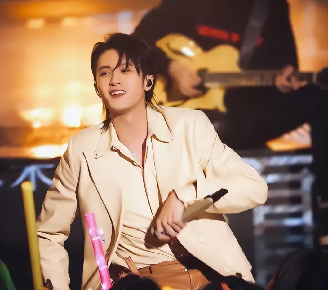 Tan Jianji, who claimed that the older generation used their lives to ...