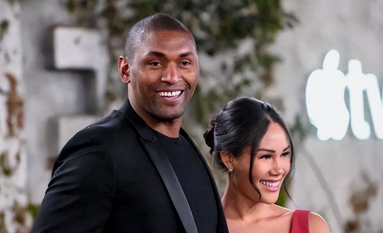 You need to be cautious in love. The female singer went to the United ...