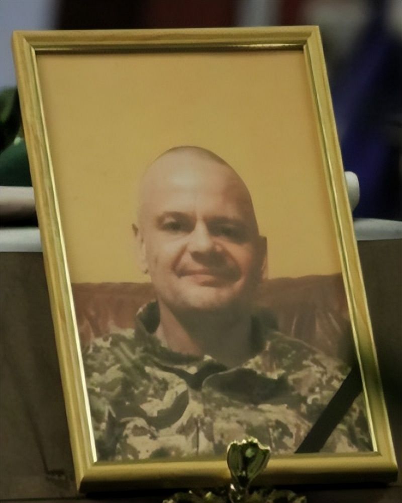 Polish active-duty officer killed Bachmut in battle, leaving his wife ...