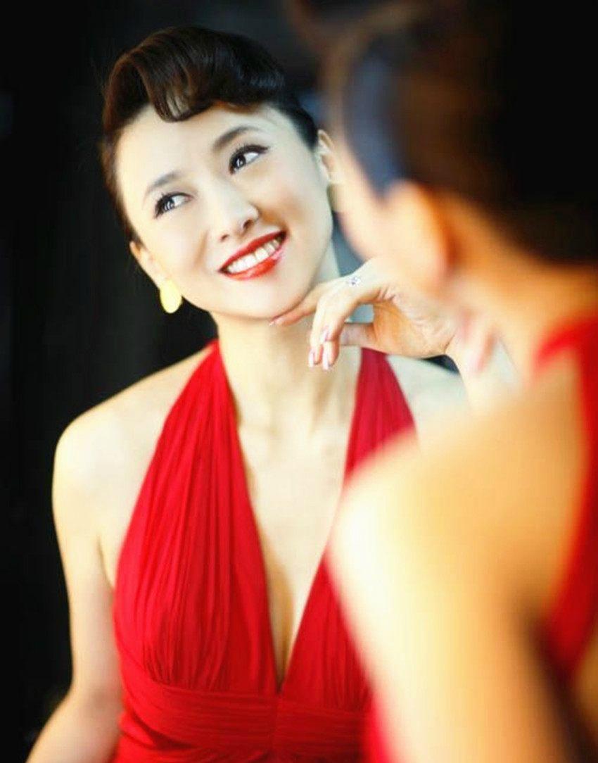 "Queen of Fengyue Films" Weng Hong: Being fooled by Wang Jing into ...