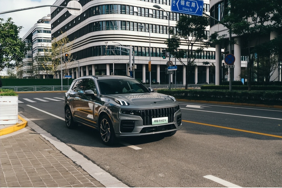 What are guys' favorite basic cars? - iNEWS