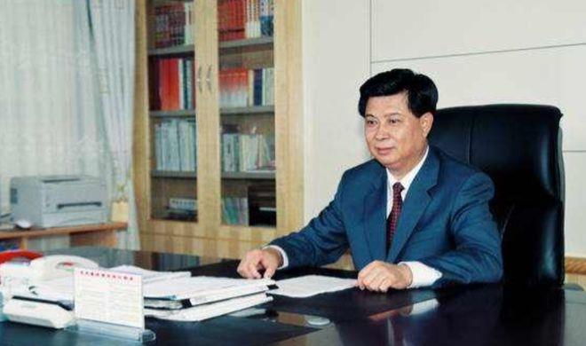 Luo Yinguo, a "lecherous and corrupt official", "supported" more than ...