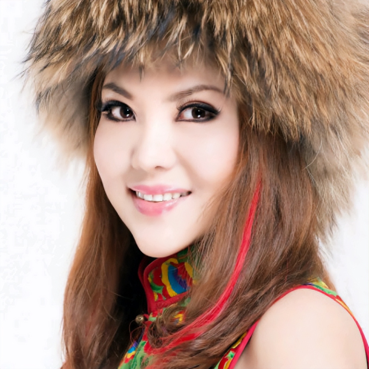 Singer Wulan Tuya: She has a big success in her career, but she has ...