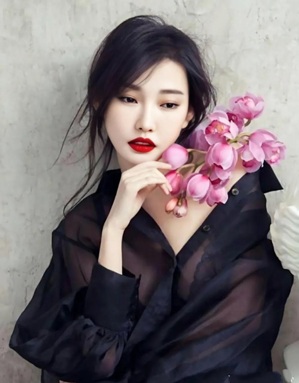 Beautiful actress: Tong Fei - iMedia