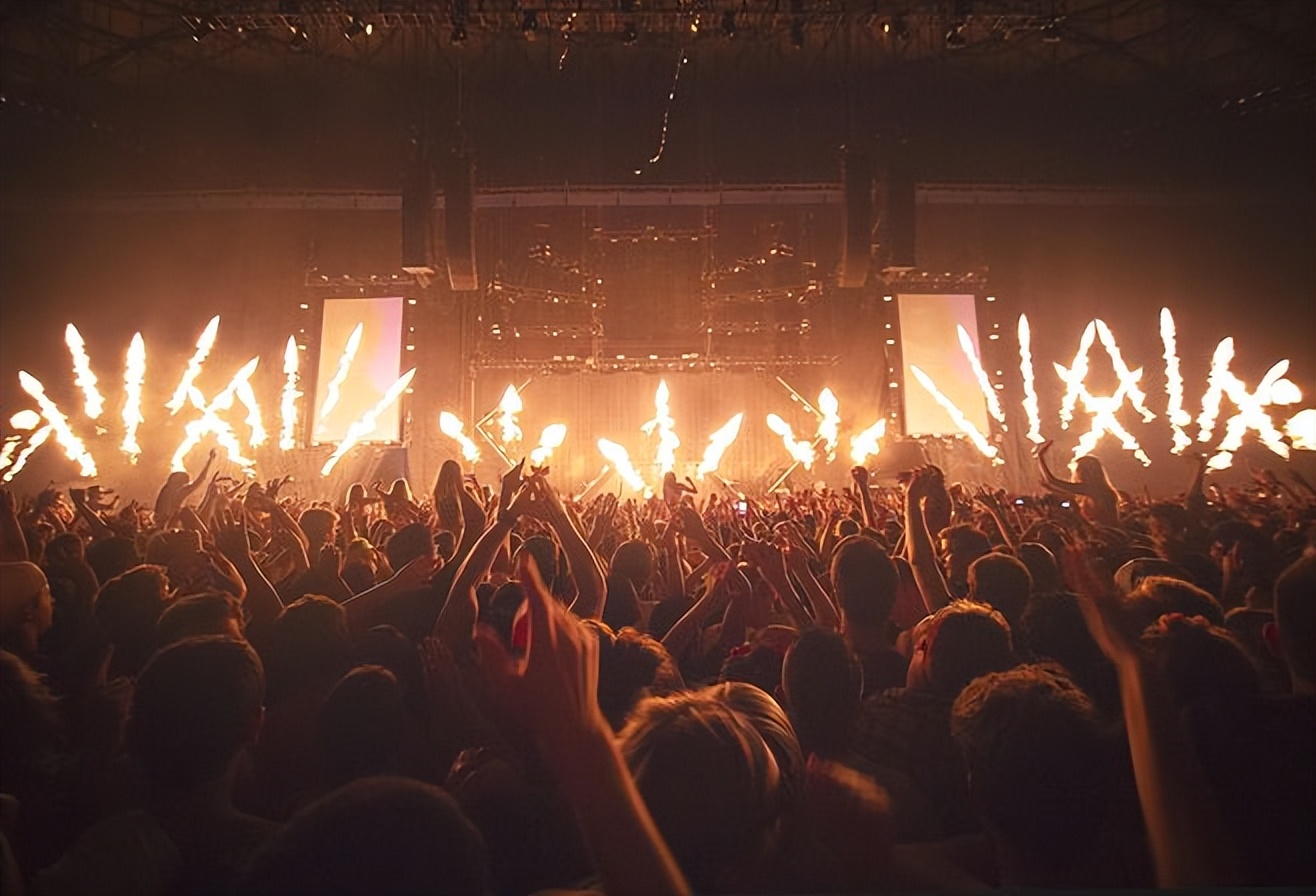 Suffering wild abuse, questioning and Weibo ban, Sun Yuliang: I still think that chasing the ...