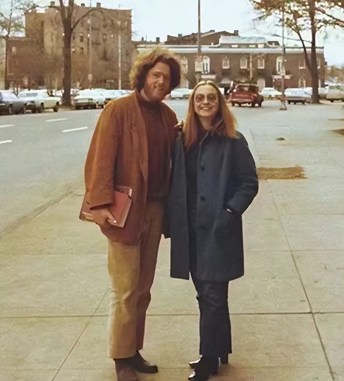 Clinton kissed Hillary Clinton at the beach 24 years ago, Hillary still ...