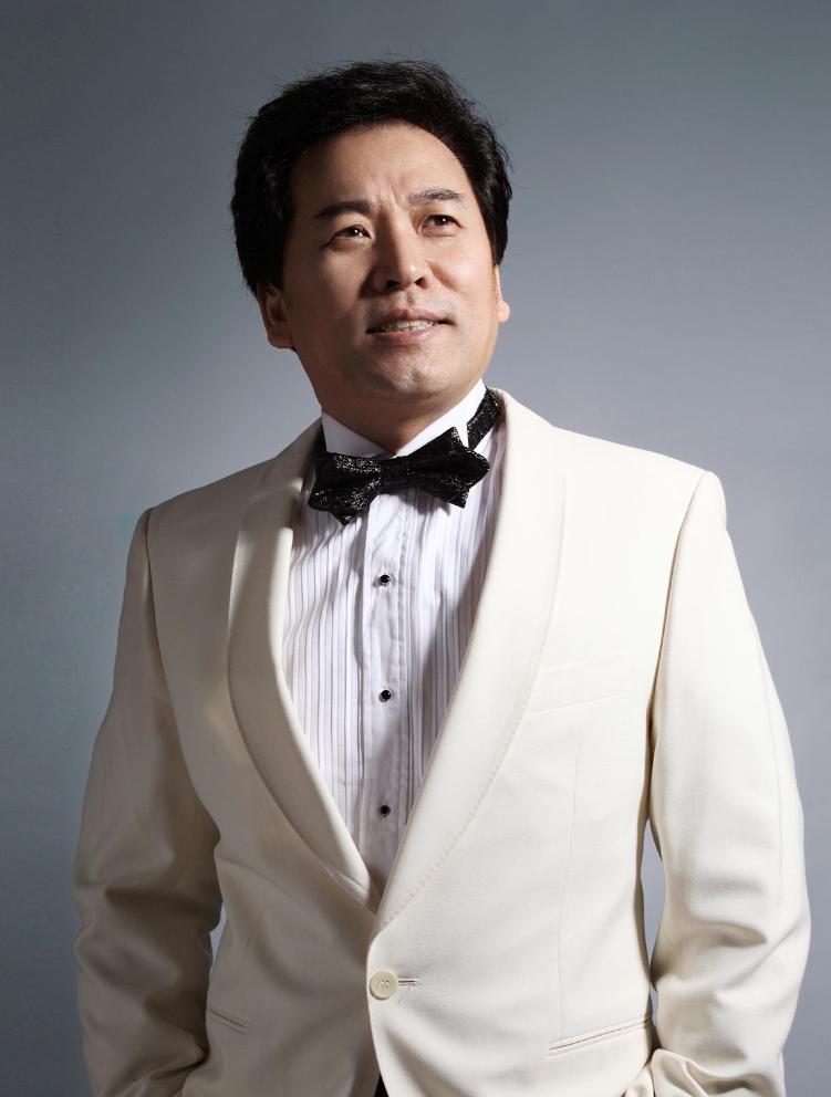 Famous singer Tong Tiexin: 13 appearances in the Spring Festival Gala ...