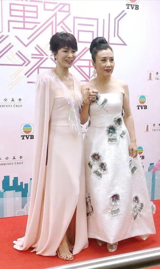 74-year-old Wang Mingquan is not like the "grandmother", he dresses ...