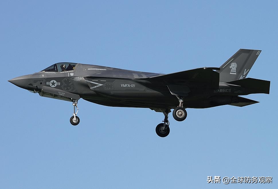 The U.S. military's fifth-generation aircraft are deployed together ...