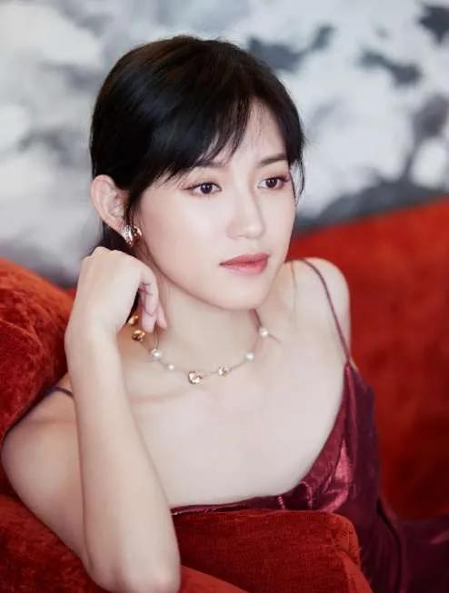 Su Qing is so pretty - iNEWS