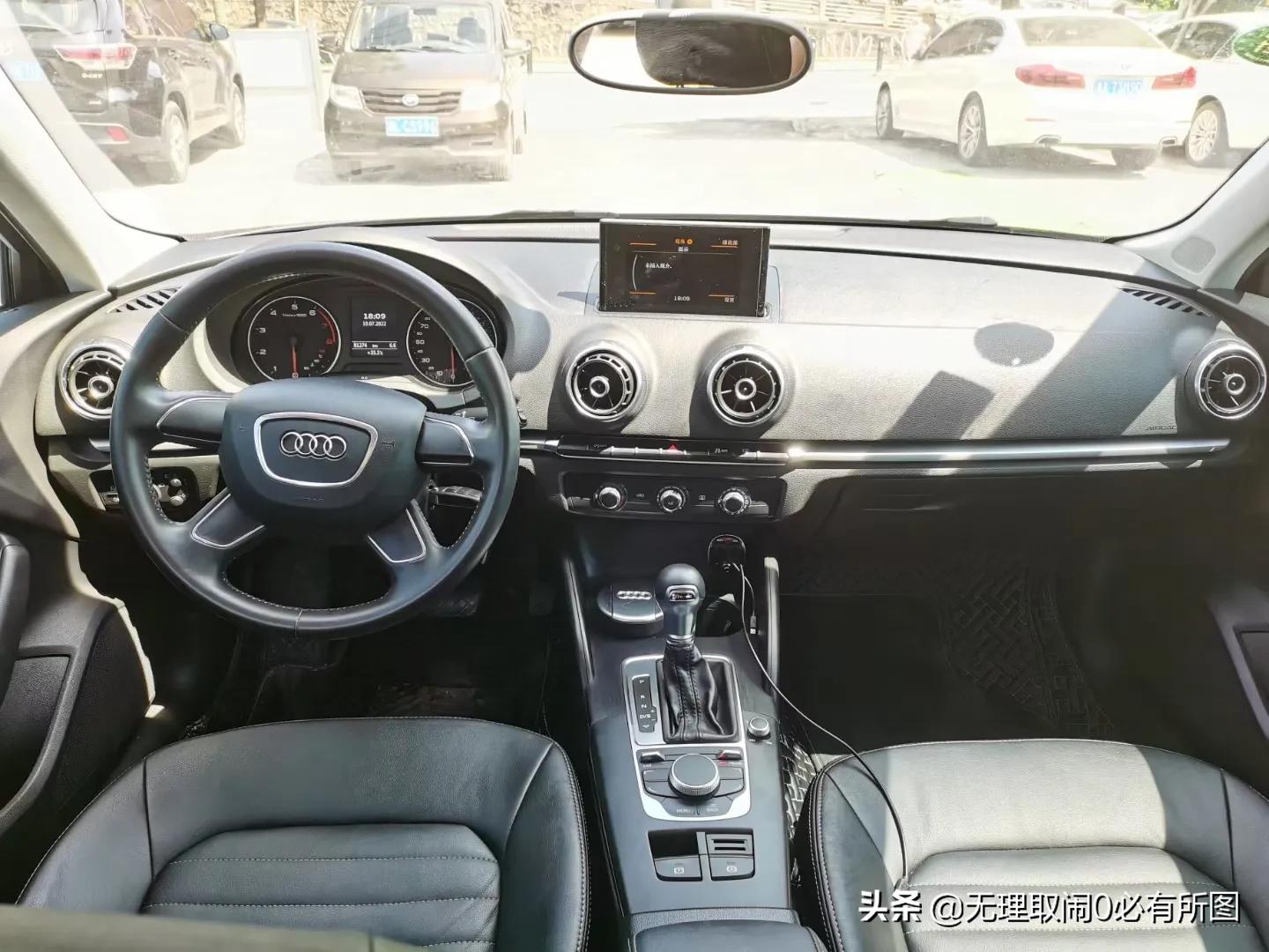 2015 Audi A3, two boxes of automatic transmission 1.4T - iNEWS