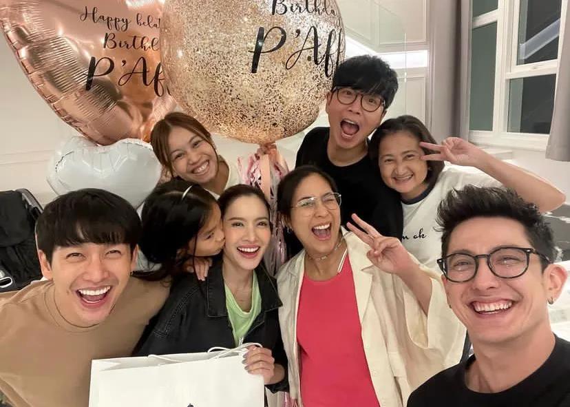 Thai star ins update recently: yaya noon bella jui, etc. 11.8 - iNEWS