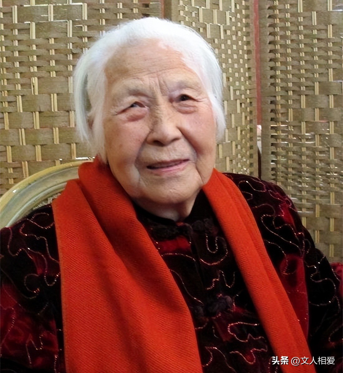 Qiu Hui was in charge of the beauty pageant as his wife, and retained a ...