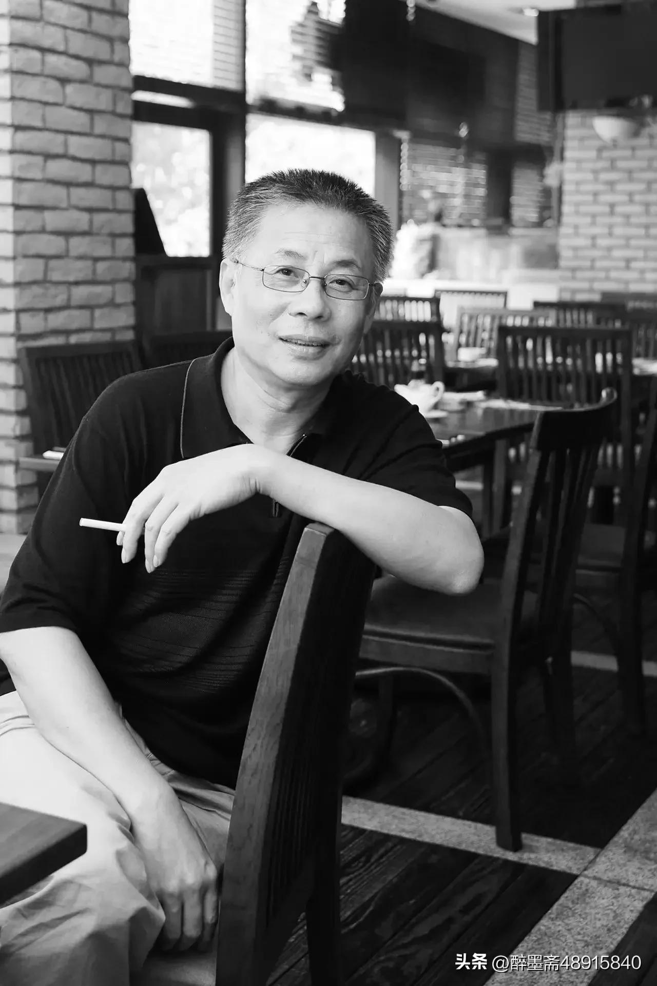 The famous Shaanxi master Zhao Xiong appreciates calligraphy, the shape ...