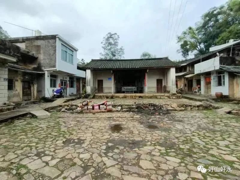 Painting Talking about the Clouds·Gaotang Inner Village - iMedia
