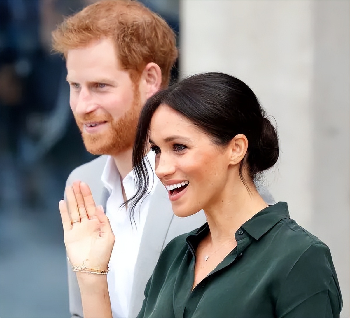 Charles succeeded to the throne and invited Meghan to attend, and Harry ...
