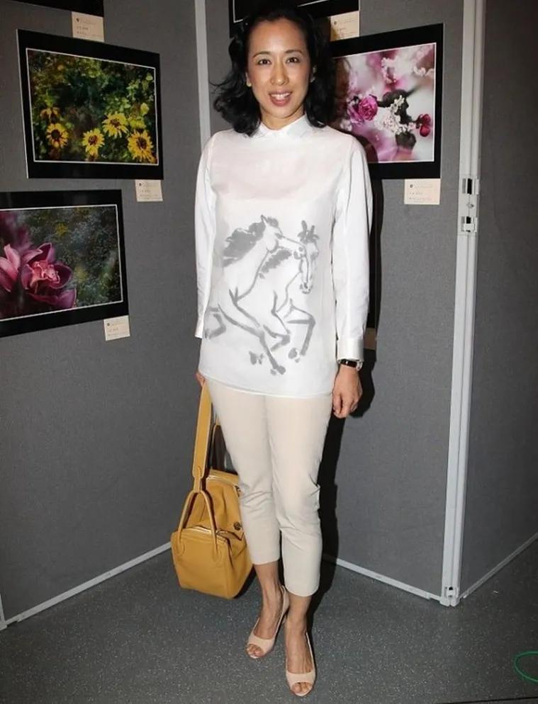 The group photo of Zhu Lingling's three sisters was exposed: the twin ...