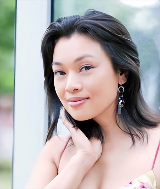 Shi Ke and Huang Xiaomao divorced for 24 years: She married a foreign ...