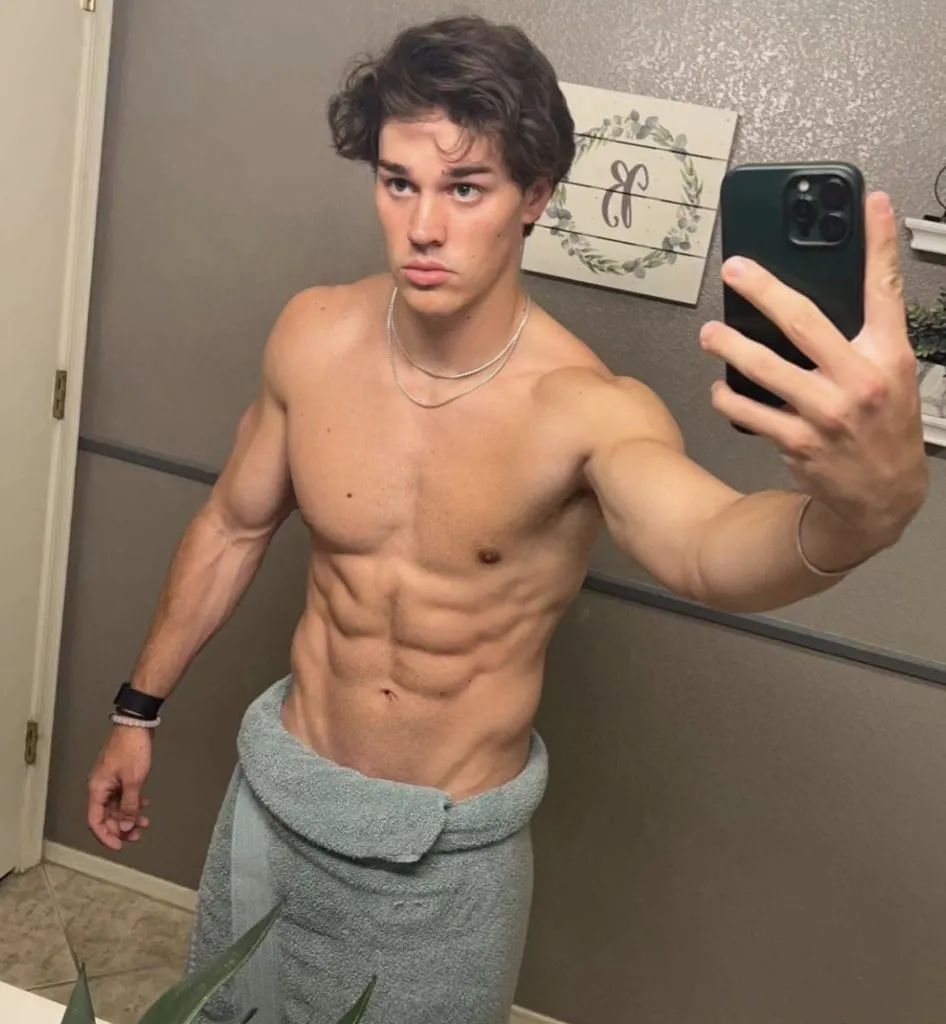 With more than 100 million fans on the Internet, Noah Beck, America's No. 1 male Internet ...