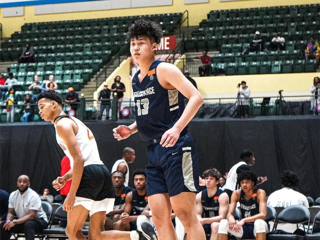 The brightest star in the night sky of Chinese basketball - Pang ...