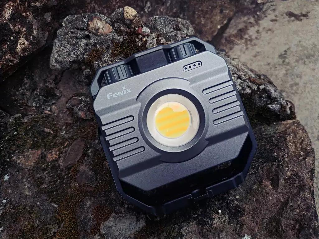 All-round multi-purpose: fenix CL28R multi-function outdoor light - iMedia