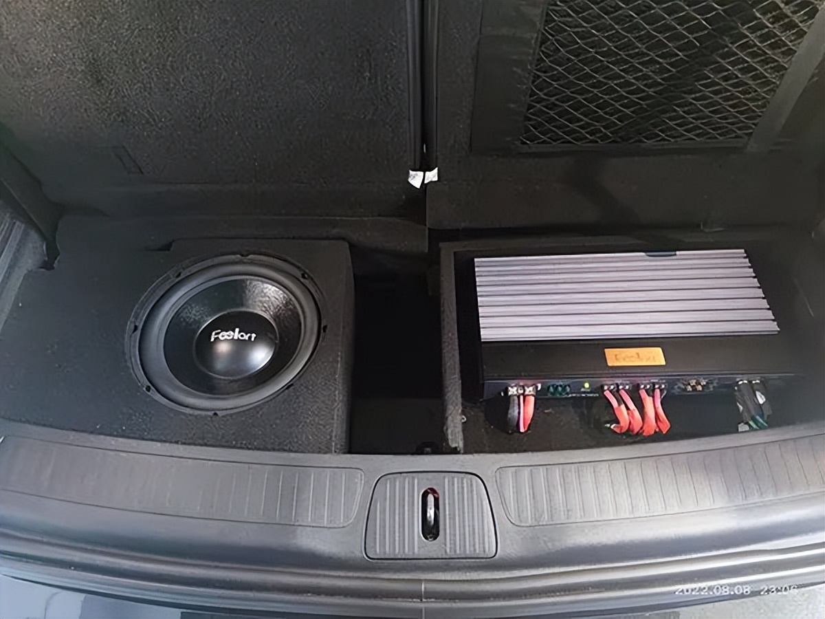 Direct 11-unit system, transparent Jeep Grand Commander - iNEWS