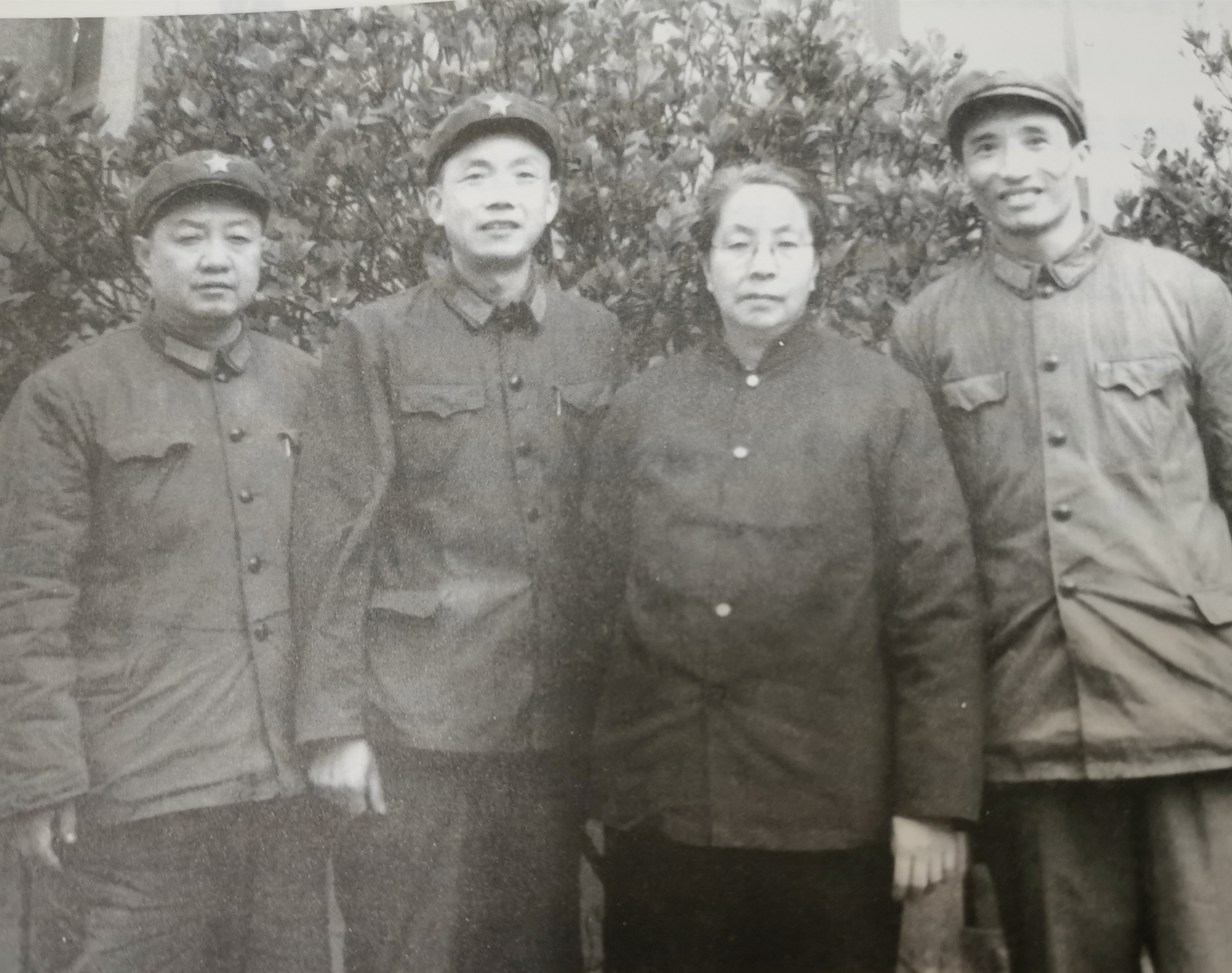 Deng Hua was hospitalized, and Pu Anxiu came to visit: This is what Mr ...