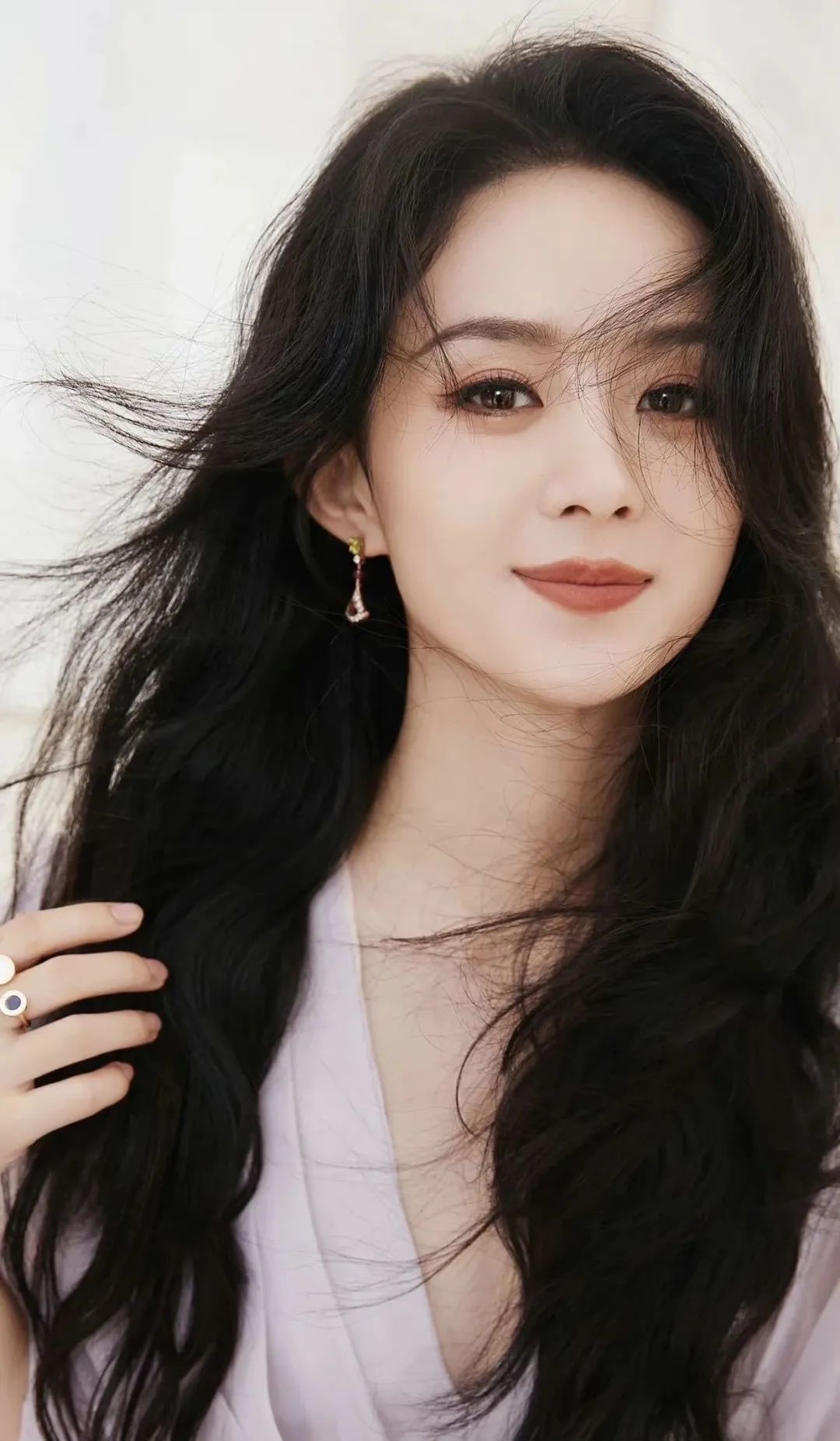 Yang Mi, Zhao Liying, Fan Bingbing - iNEWS
