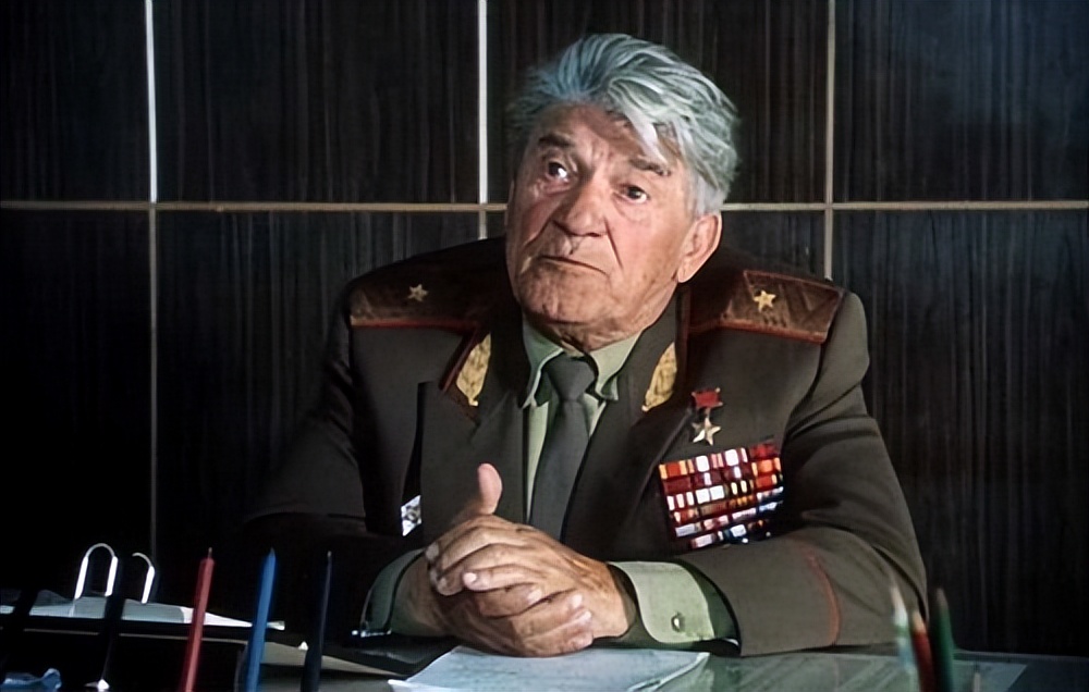 212. Famous film actors in the Soviet era - iNEWS