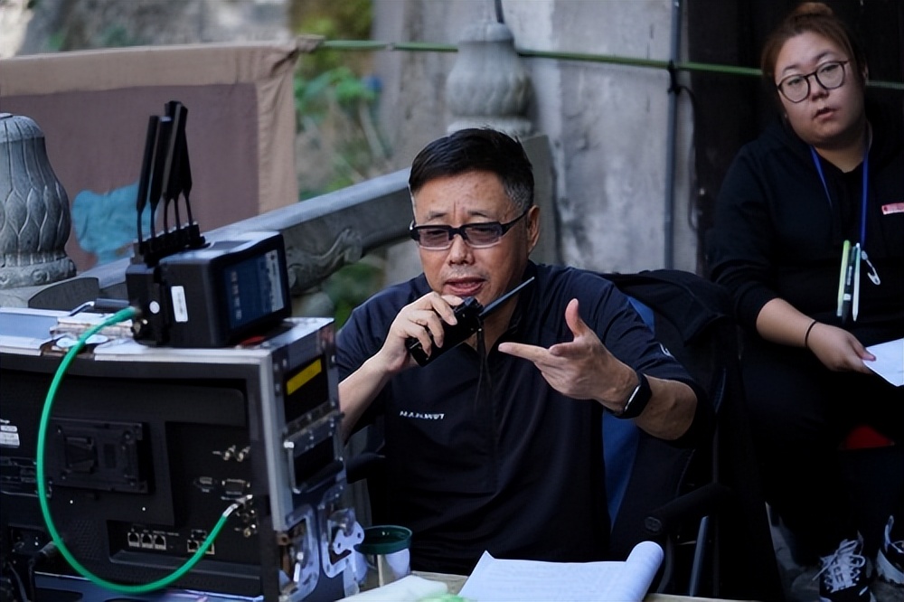 "A Generation of Hongshang" is a hit on CCTV, director Lu Qi: The ...
