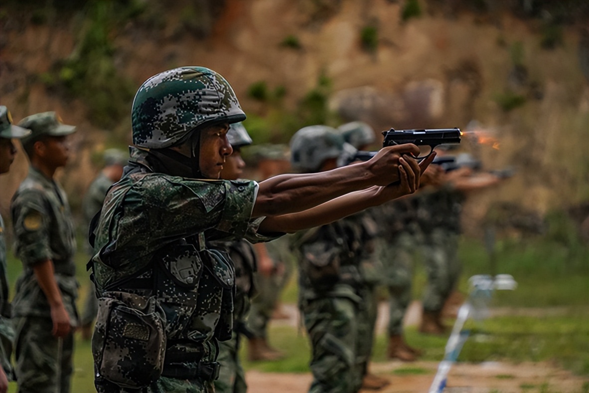 New platoon leader, on the way - iNEWS