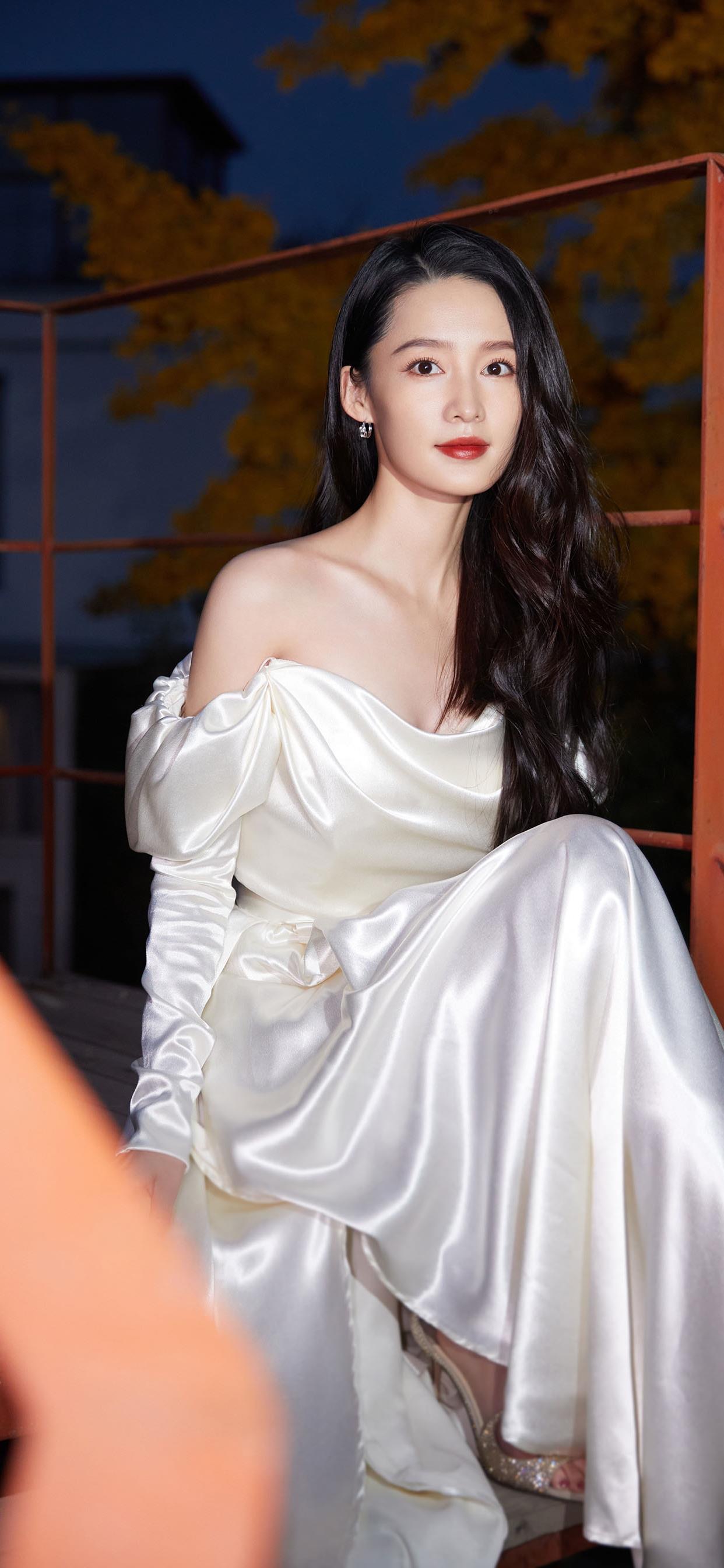 Li Qin wallpaper | star idol wallpaper - iNEWS