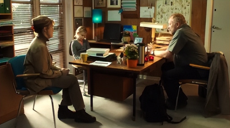 Moral Dilemma and Social Reflection in the Movie "The Hunt" - iNEWS