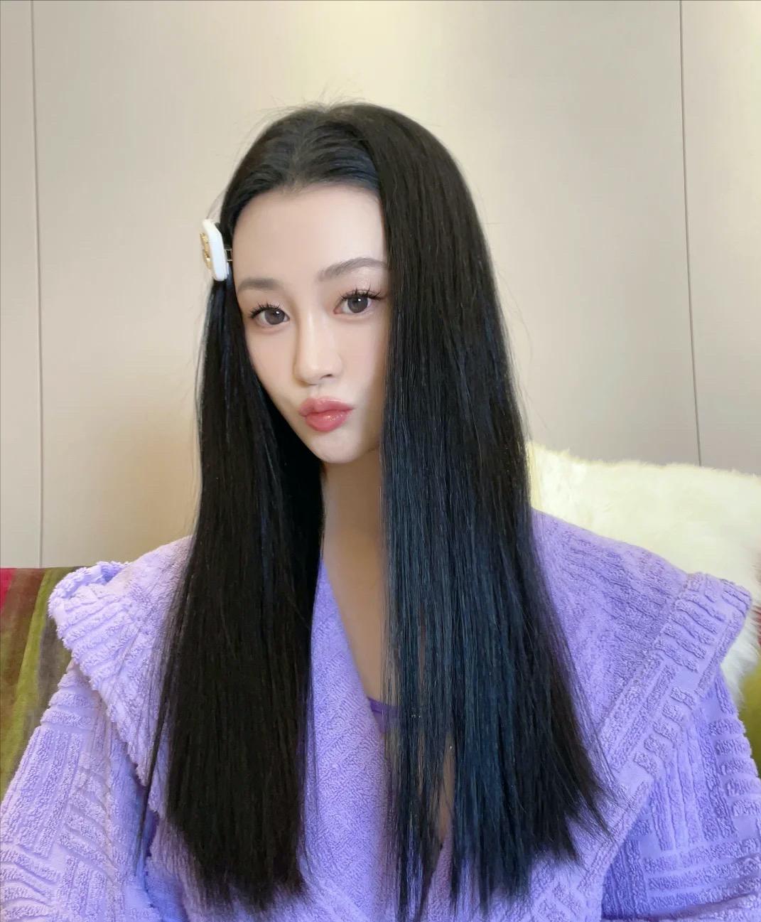 Chen Yulin, the worst junior, posted beautiful photos, bid farewell to ...