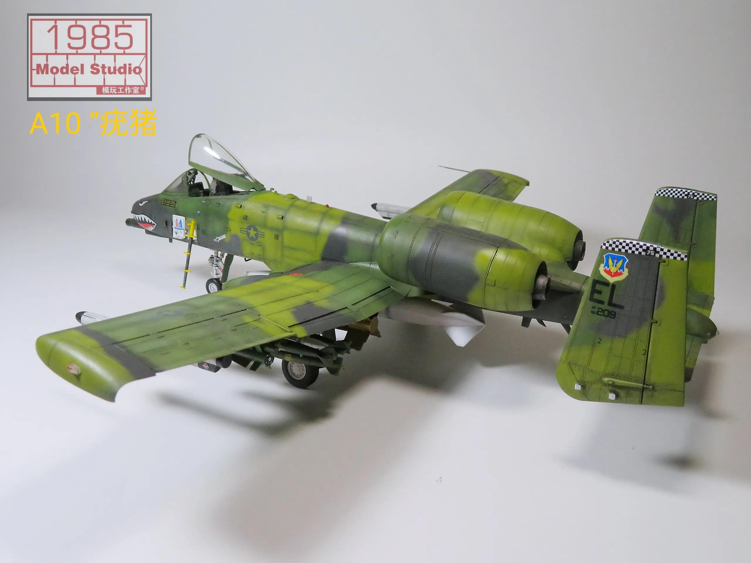 Models and real objects ~ American A10 warthog attack aircraft, it is ...