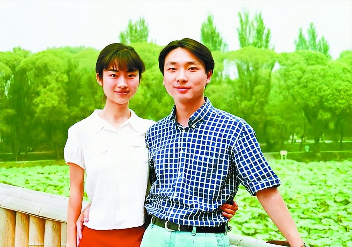 CCTV anchor Kang Hui: Married with her first love at the age of 29 - iNEWS