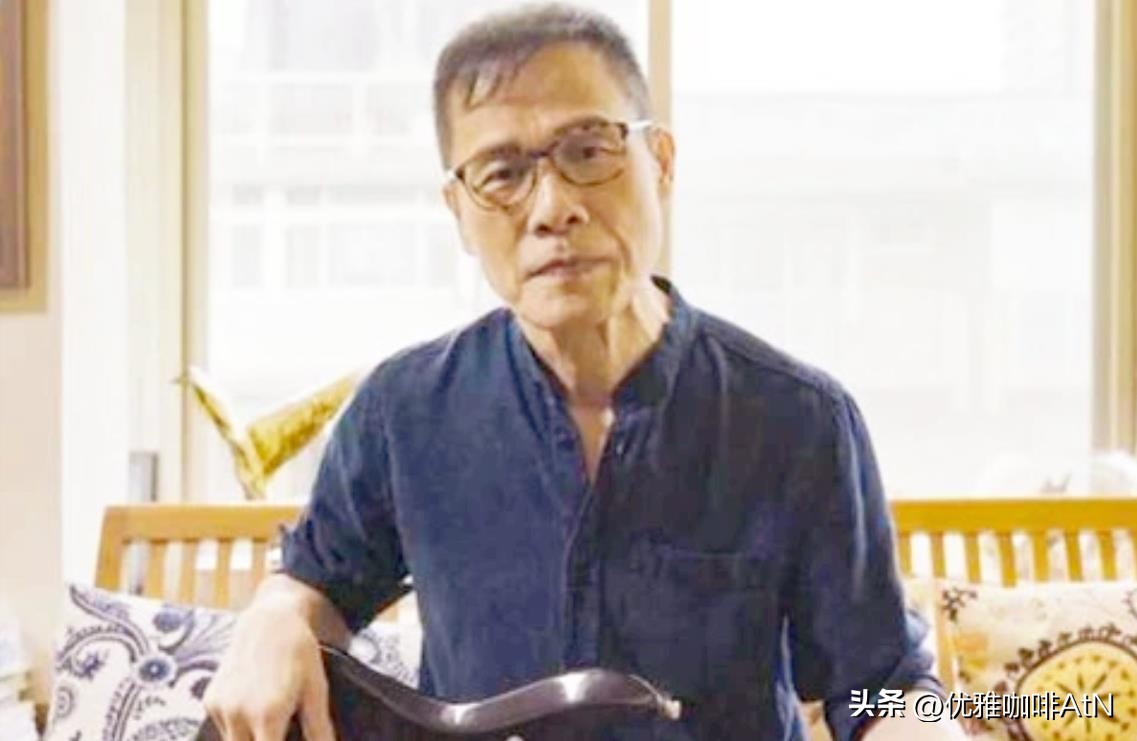 Luo Dayou appeared on the cover of the magazine after the operation, Li ...