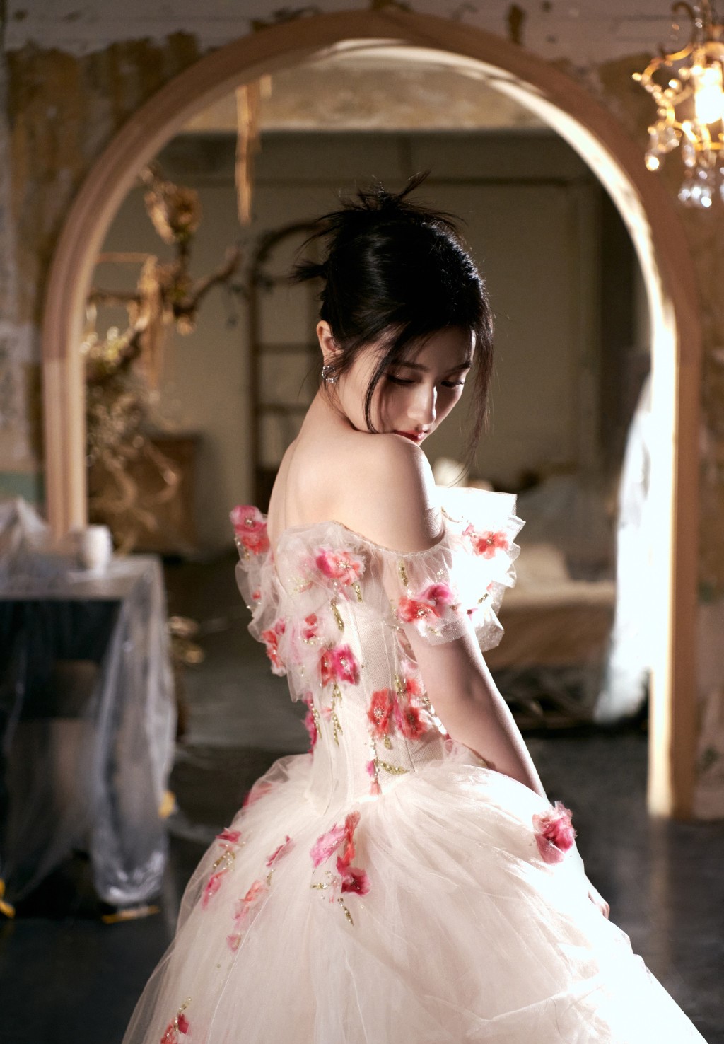 Weibo Night 95 Flowers: Li Landi, Yu Shuxin, Shen Yue, Tian Xiwei ...