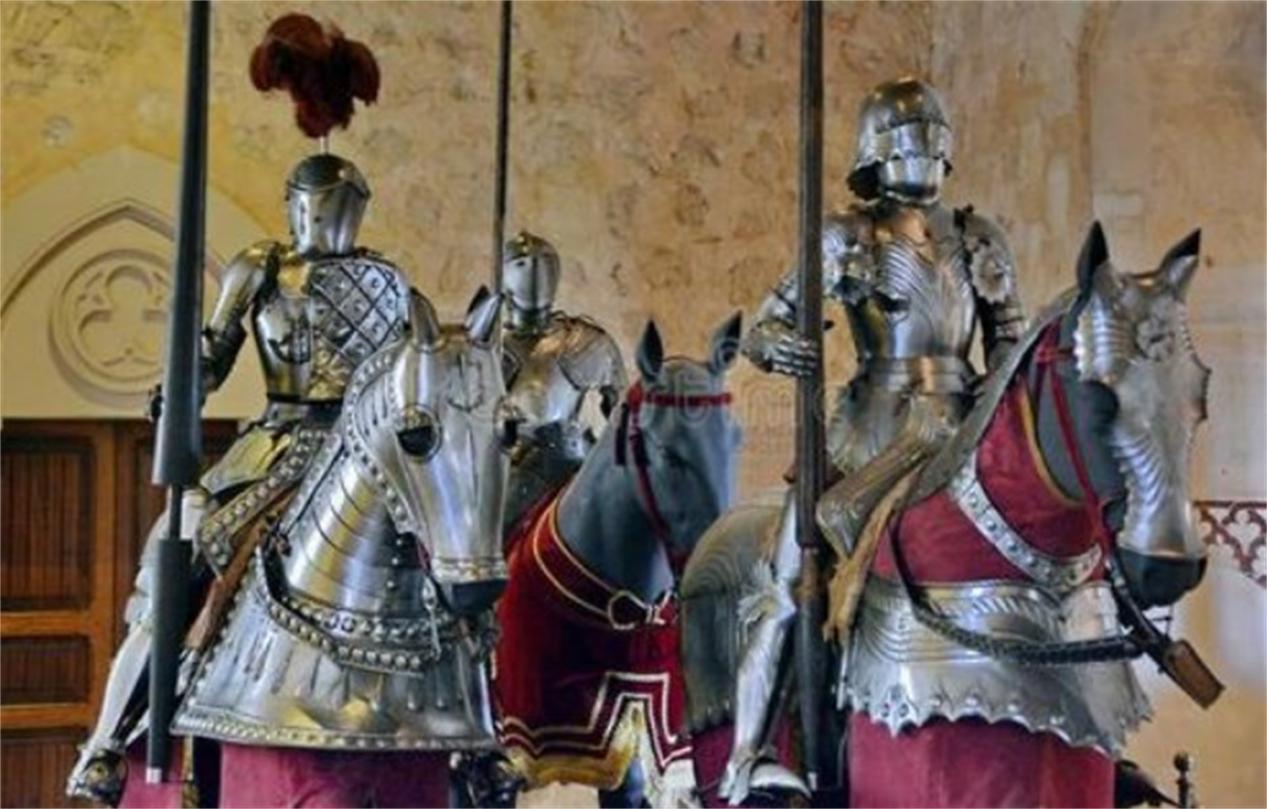 The evolution from the main military force to the model of Christian ...