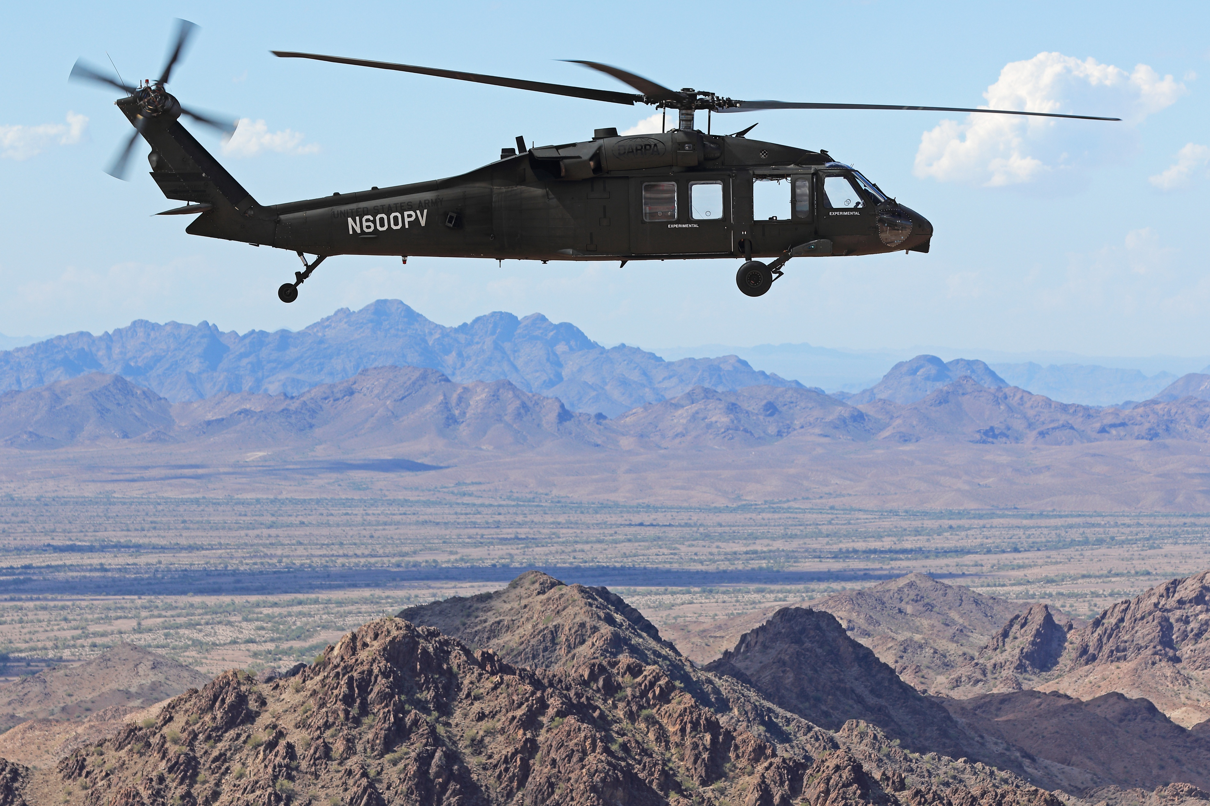 DARPA) successfully demonstrates an unmanned Black Hawk helicopter to ...