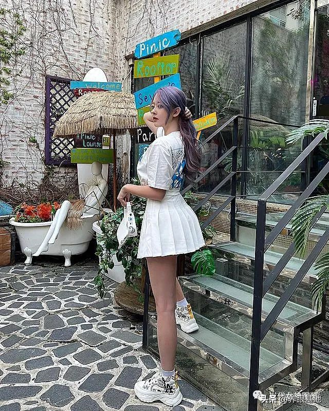 "Ins beauty" photo of a big beauty with perfect body ③ - iMedia